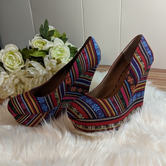 Steve Madden | Shoes | Steve Madden Pammy Fabric Platform Wedge Heels ...
